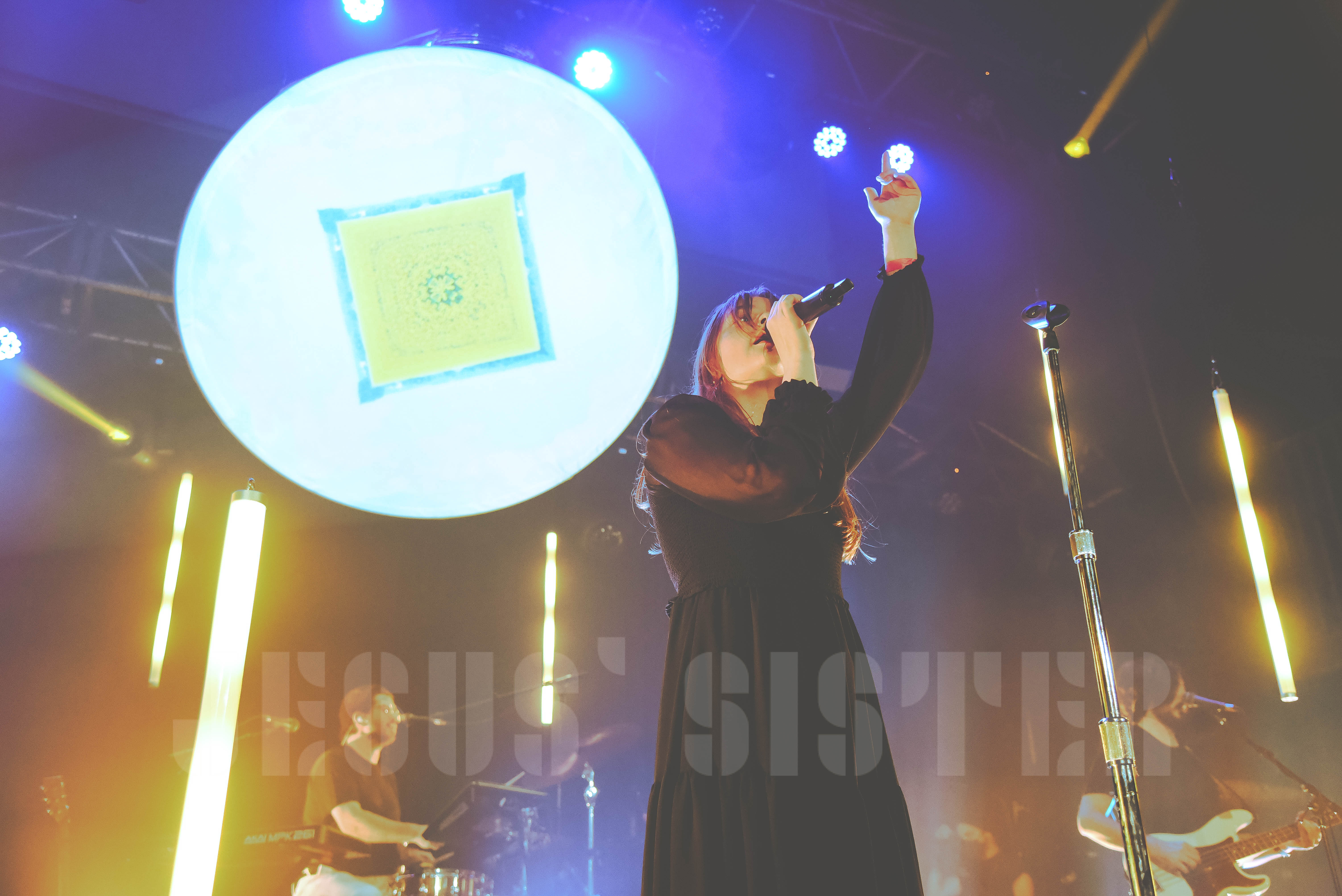 Dizzy @ The Opera House – jesus' sister